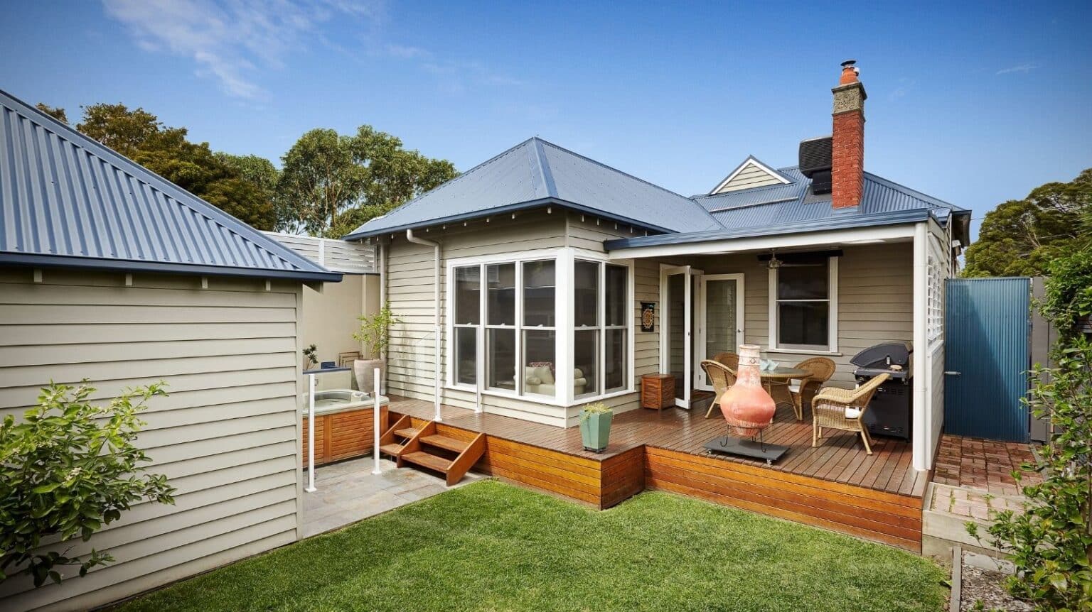 How to Reduce Your Carbon Footprint at Home | Spacemaker